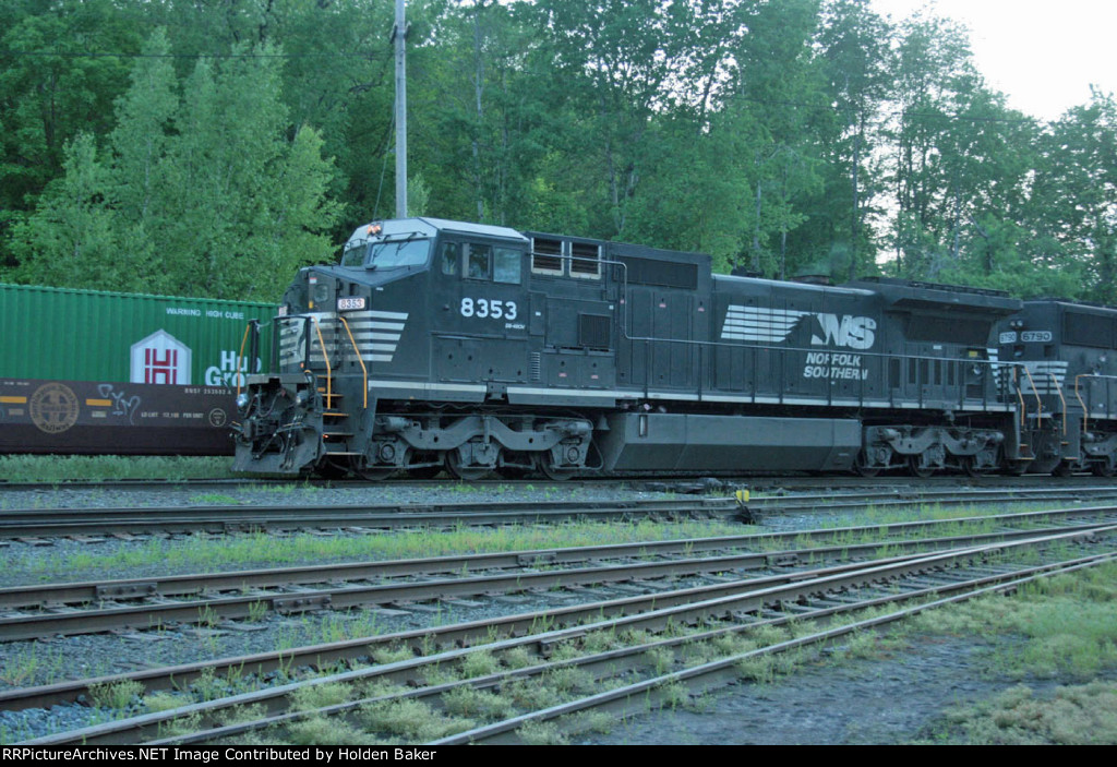 NS 8353
